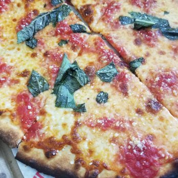 ROUND PIE PIZZA COMPANY - Updated January 2026 - 10 Photos & 18 Reviews ...