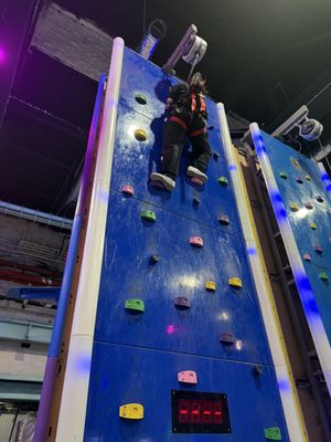 AREA 53 - Updated August 2025 - 70 Photos & 79 Reviews - 53 Bridge St ...