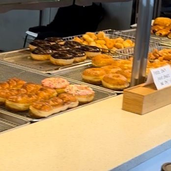 TWINKLE DONUTS - Updated November 2024 - 238 Photos & 150 Reviews ...