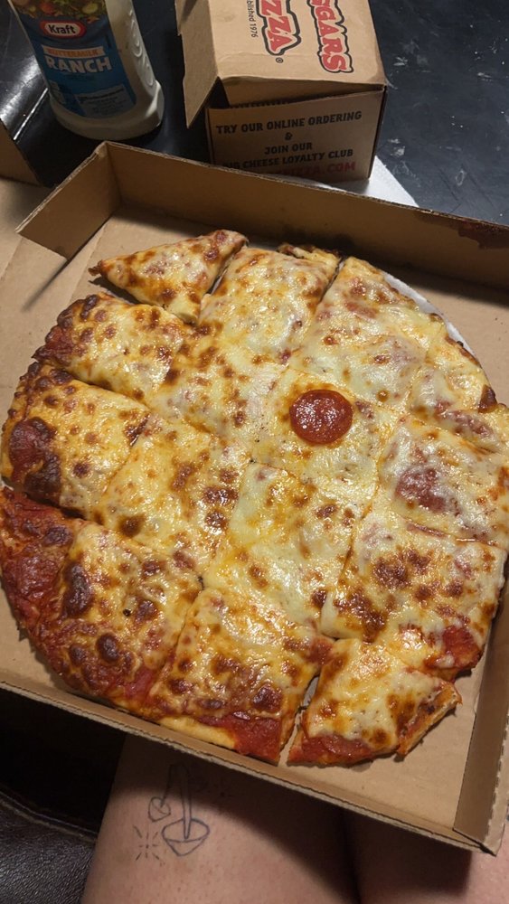 BEGGARS PIZZA - Updated May 2024 - 60 Photos & 82 Reviews - 1326 119th ...