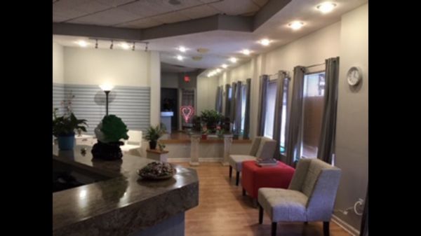 APPLE SPA - Updated December 2025 - 26 Photos & 36 Reviews - 247 N Main ...