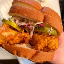HOT CHICKEN TAKEOVER - 551 Photos & 695 Reviews - 4203 N High St ...