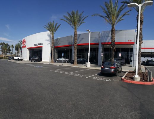 TOYOTA OF REDLANDS - Updated June 2024 - 124 Photos & 466 Reviews - 921 ...