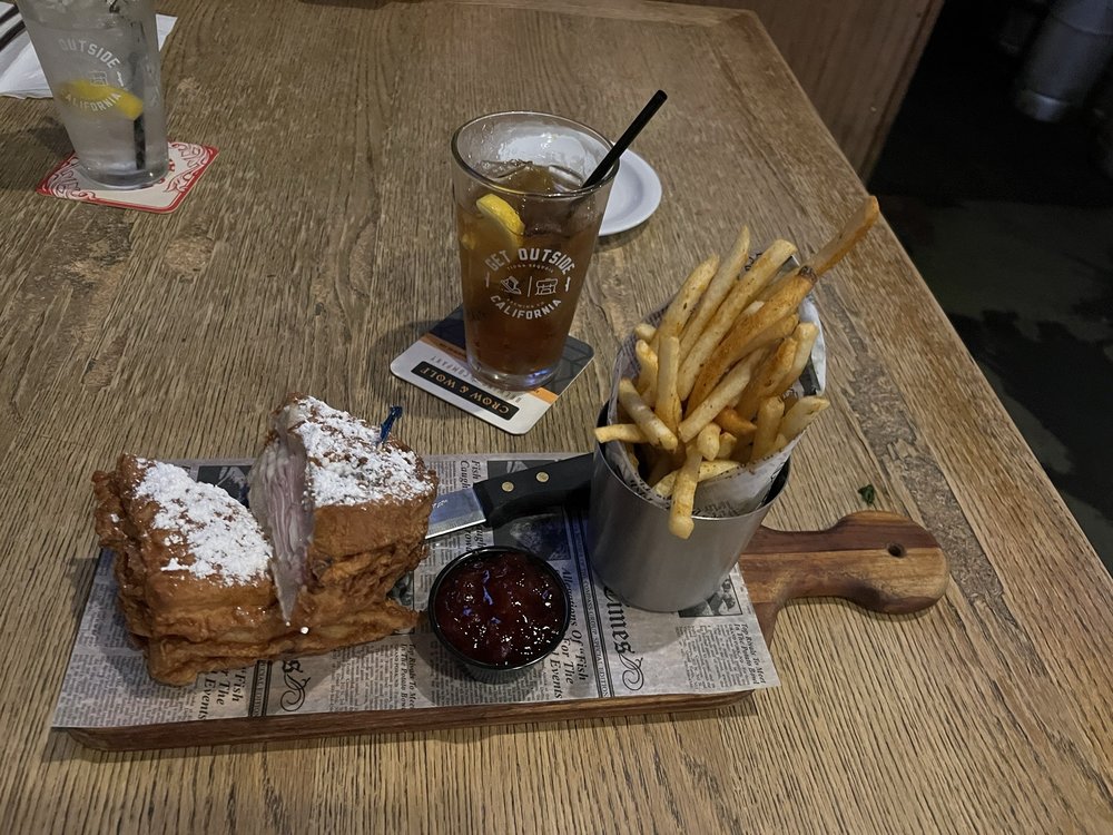 GROGGS TRADITIONAL IRISH PUB - Updated July 2025 - 150 Photos & 152 ...