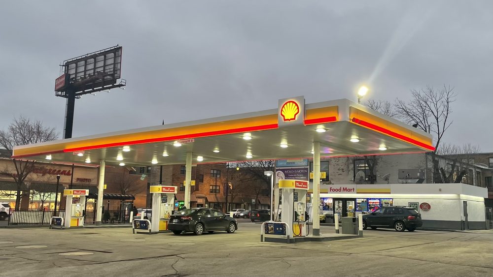 SHELL - Updated May 2025 - 2816 W Irving Park Rd, Chicago, Illinois ...