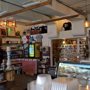 TRACK SHACK - Updated October 2025 - 59 Photos & 176 Reviews - 1104 N ...