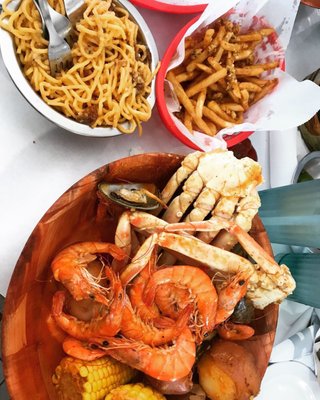 FIREHOUSE CRAWFISH - 1732 Photos & 1239 Reviews - 6519 Savings Pl ...