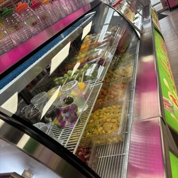 ELOTES FANNY - Updated December 2025 - 121 Photos & 58 Reviews - 1110 N ...