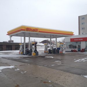 PRATTS - Updated November 2024 - 83 Photos - 101 Hutchings St, Winnipeg ...