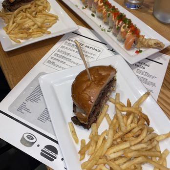THE COWFISH SUSHI BURGER BAR - 2347 Photos & 1951 Reviews - 4208 Six ...