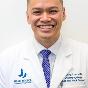 MICHAEL CHO, MD,FACS - Updated July 2025 - 39 Reviews - 26726 Crown ...