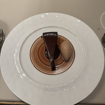 ESSENTIAL BY CHRISTOPHE - Updated August 2025 - 634 Photos & 112 ...