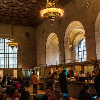 CREW COLLECTIVE & CAFÉ - Updated June 2024 - 885 photos & 398 avis ...