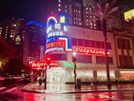 WALGREENS - Updated December 2025 - 47 Photos & 50 Reviews - 900 Canal ...