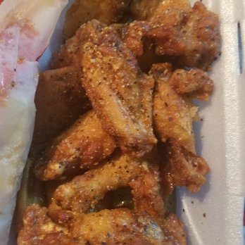 TOUCHDOWN WINGS - Updated December 2025 - 23 Photos & 21 Reviews - 2150 ...