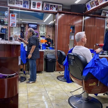 PREMIUM BARBER SHOP - Updated May 2024 - 329 Photos & 406 Reviews - 299 ...