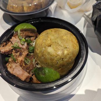 CHEVERE - Updated August 2025 - 14 Photos - 100 Pearl St, New York, New ...