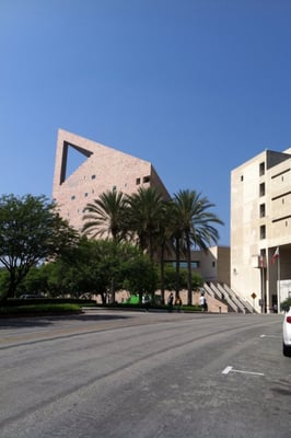 CAL POLY POMONA UNIVERSITY LIBRARY - Updated December 2025 - 21 Photos ...