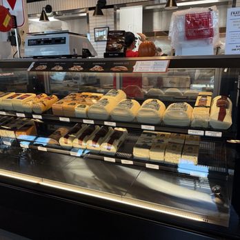 FRATELLI’S DELICATESSEN - Updated January 2025 - 100 Photos & 40 ...