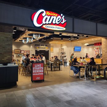 RAISING CANE’S CHICKEN FINGERS - Updated July 2024 - 189 Photos & 165 ...