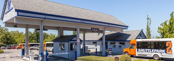 SHUTTLEPARK 2 - Updated November 2025 - 21 Photos & 168 Reviews - 3610 ...