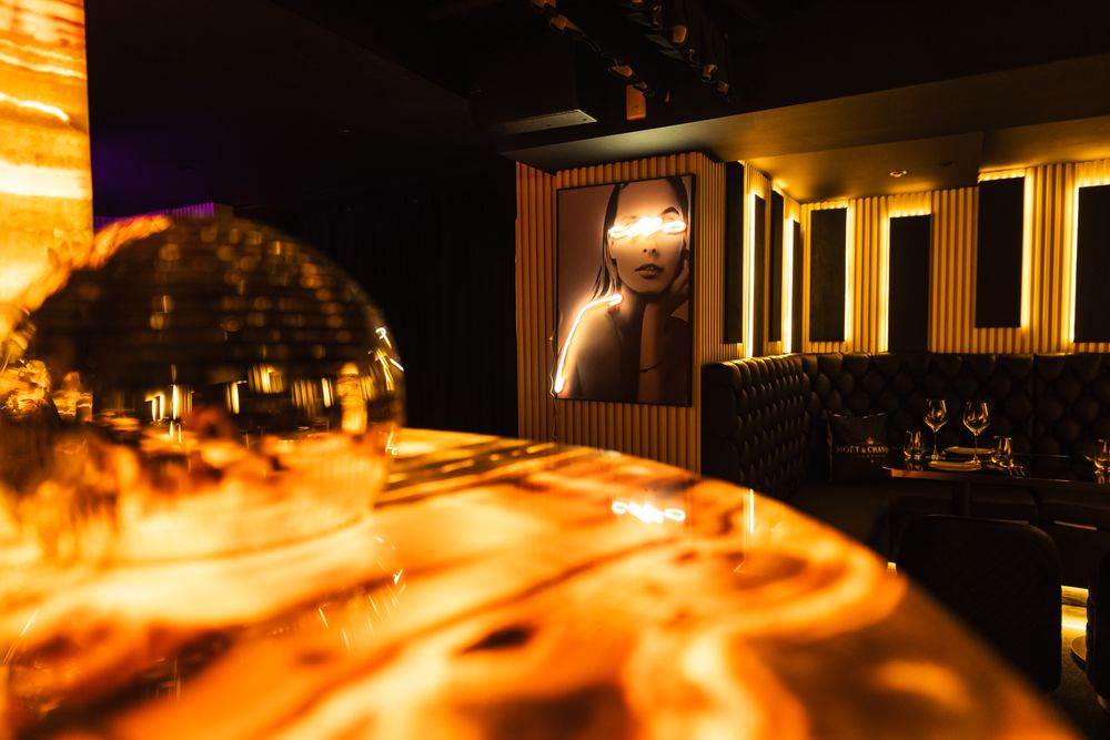 TEN11 LOUNGE & BAR - Updated October 2025 - 113 Photos & 14 Reviews ...