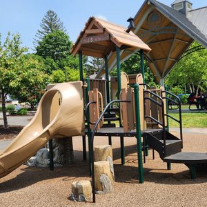 NEVERS PARK - 26 Photos & 10 Reviews - 150 Nevers Rd, South Windsor ...