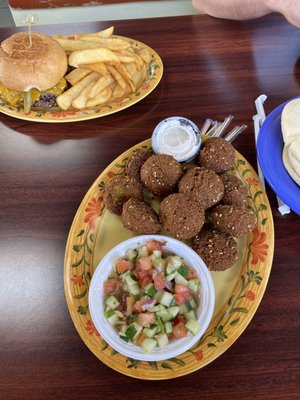 ZEKO’S MEDITERRANEAN GRILL - 62 Photos & 117 Reviews - 820 1st St W ...