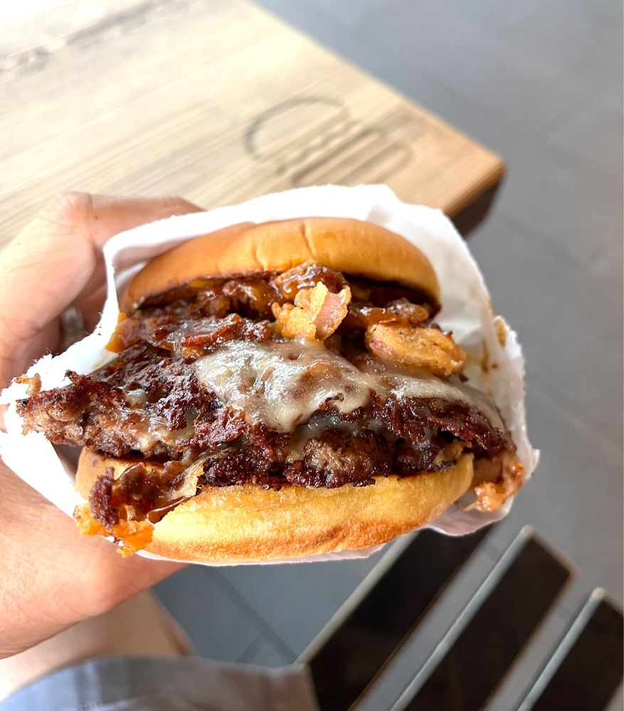 SHAKE SHACK OLD ORCHARD - Updated October 2024 - 397 Photos & 364 ...