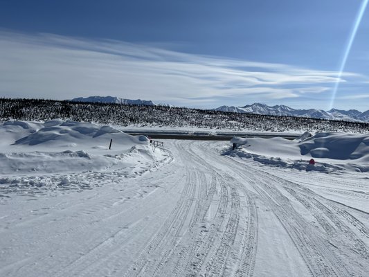 GUNSIGHT MOUNTAIN LODGE - Updated December 2025 - 123 Glenn Hwy, Palmer ...