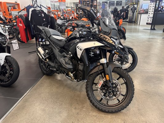 SOSO CYCLES - Updated June 2026 - 51 Photos & 36 Reviews - 1240 Willow ...