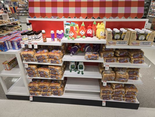 TARGET - Updated September 2025 - 111 Photos & 57 Reviews - 1400 E Lake ...