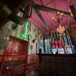 UNICORN - 1213 Photos & 1178 Reviews - 1118 E Pike St, Seattle, WA ...