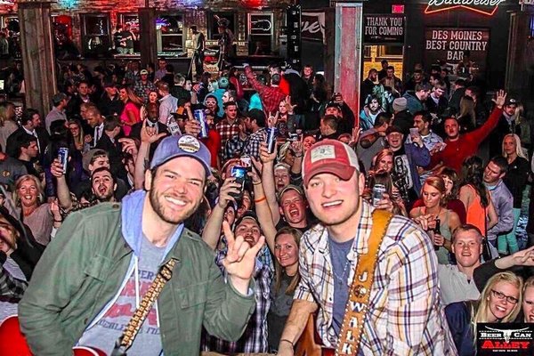 BEER CAN ALLEY - Updated April 2026 - 17 Photos & 14 Reviews - 1022 ...