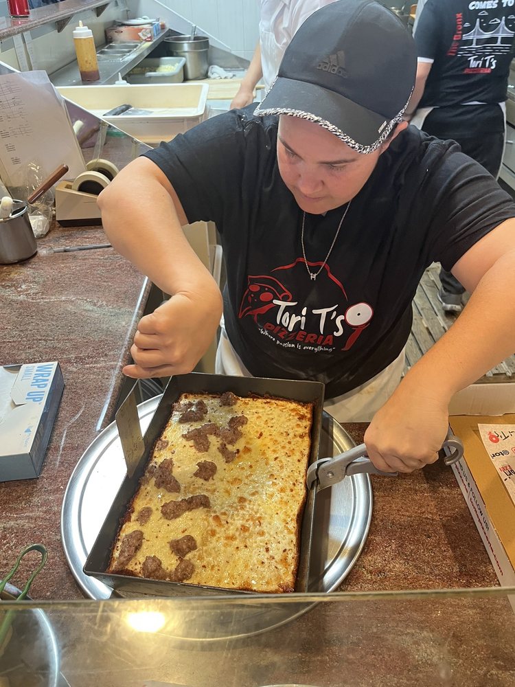 TORI T’S PIZZERIA - Updated May 2024 - 18 Reviews - 360 Hempstead Ave, Malverne, New York ...