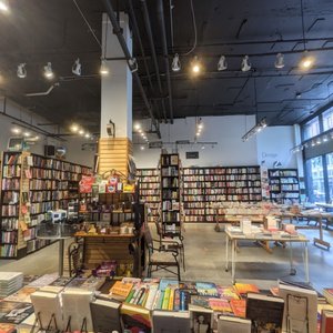 SYMPOSIUM BOOKS - 29 Photos & 60 Reviews - Bookstores - 240 Westminster ...