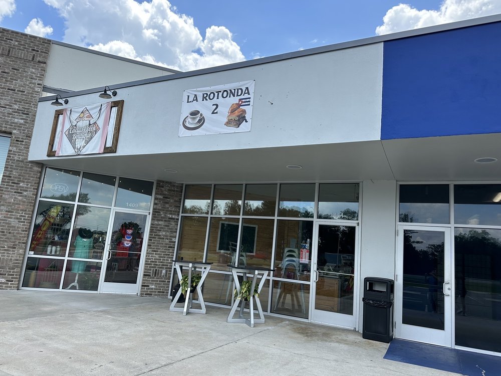 LA ROTONDA 2 - Updated October 2025 - 1411 Ohio Ave N, Live Oak ...