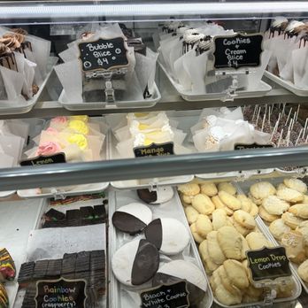 D’AMICO & SONS ITALIAN MARKET & BAKERY - Updated November 2024 - 188 ...