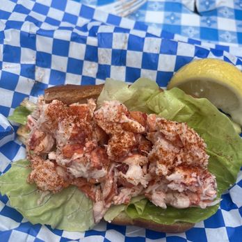 THE BEACHCOMBER - TEMP. CLOSED - Updated March 2025 - 294 Photos & 464 ...