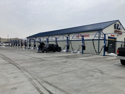 TIP TOP CAR WASH - Updated June 2026 - 325 Grand Valley Blvd ...