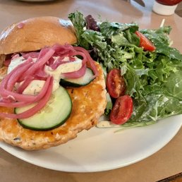 ROCKY HILL INN - Updated July 2025 - 474 Photos & 489 Reviews - 137 ...