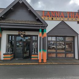 LANNA THAI - Updated December 2025 - 269 Photos & 376 Reviews - 7825 ...