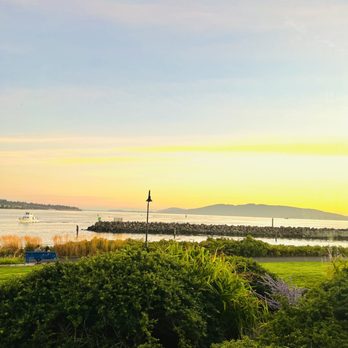 HOTEL BELLWETHER - Updated January 2026 - 244 Photos & 161 Verified ...