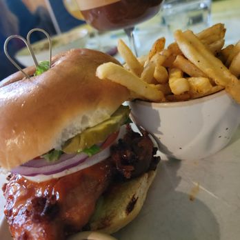 RESIDENTS CAFE & BAR - Updated March 2025 - 1665 Photos & 580 Reviews ...