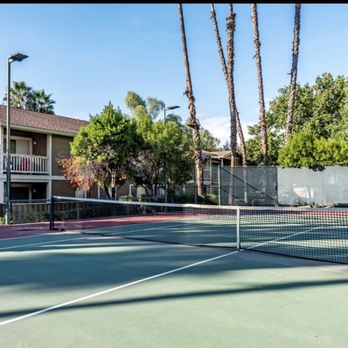 REDLANDS LAWN AND TENNIS CLUB APARTMENTS - Updated April 2026 - 119 ...