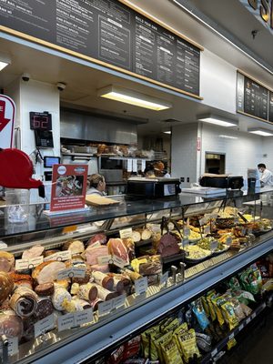 GUS’S COMMUNITY MARKET - Updated December 2025 - 194 Photos & 170 ...