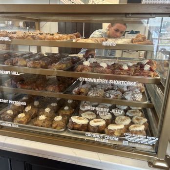 PARLOR DOUGHNUTS - Updated December 2025 - 146 Photos & 58 Reviews ...