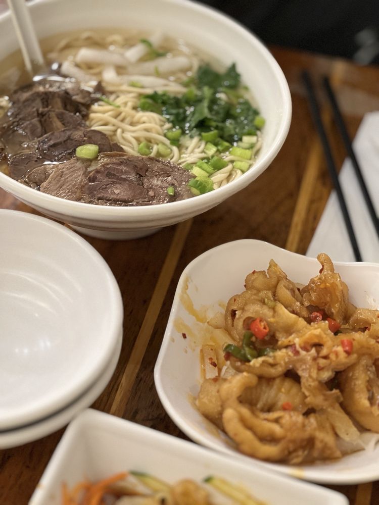 MAGIC NOODLE - Updated December 2025 - 148 Photos & 90 Reviews - 5453 ...