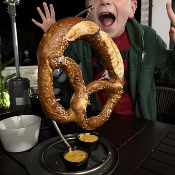 PI BAR - Updated March 2025 - 171 Photos & 112 Reviews - 18879 N Lower ...