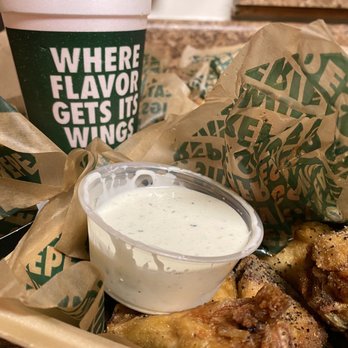 WINGSTOP - Updated July 2025 - 49 Photos & 38 Reviews - 7450 Airport ...